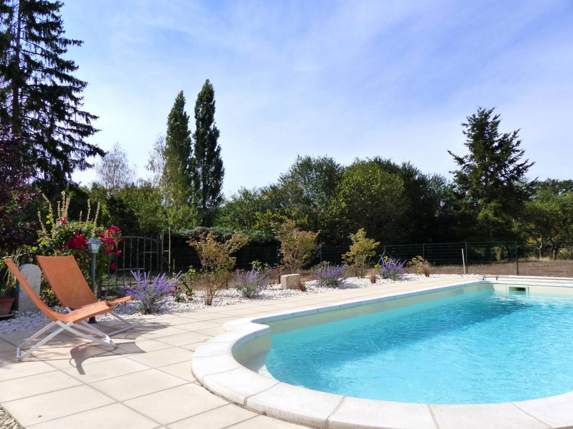 62 M² Cottage ∙ 2 Chambres ∙ 4 Personnes - Allier