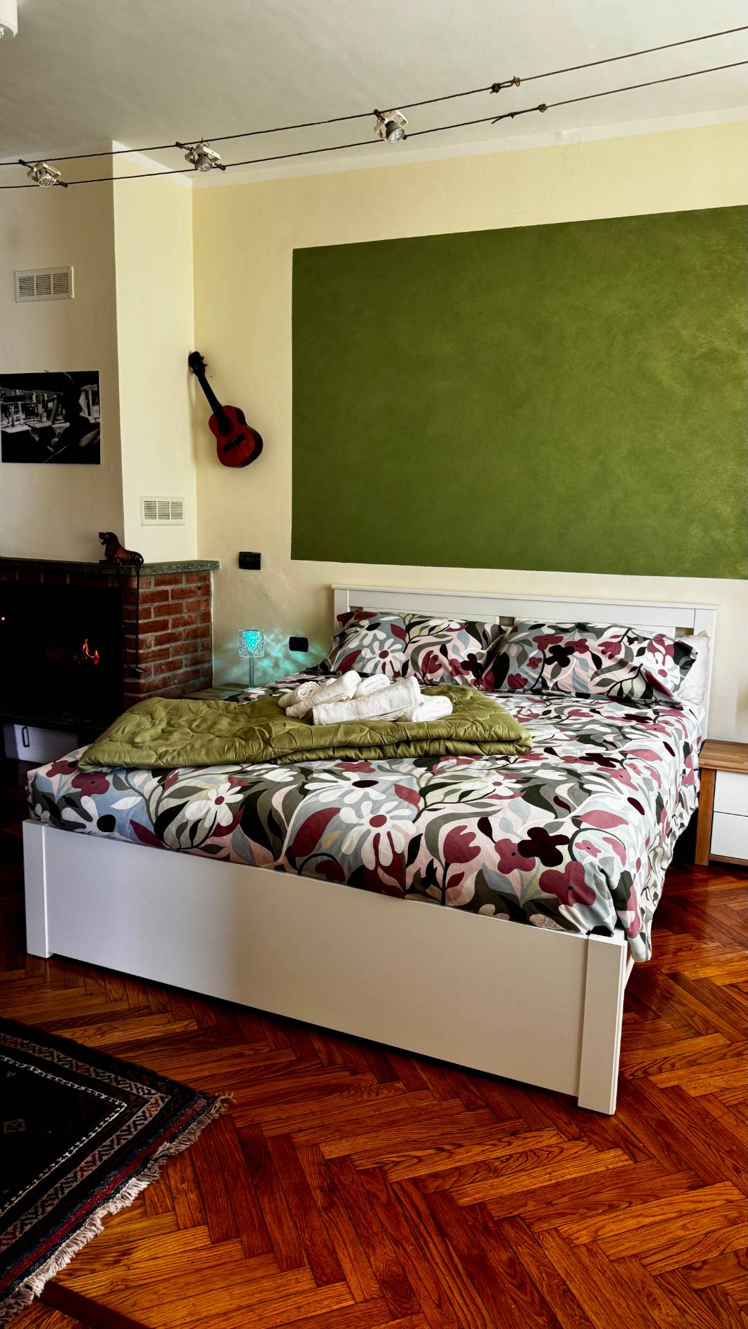 100 M² Apartment ∙ 1 Bedroom ∙ 6 Guests - Biella