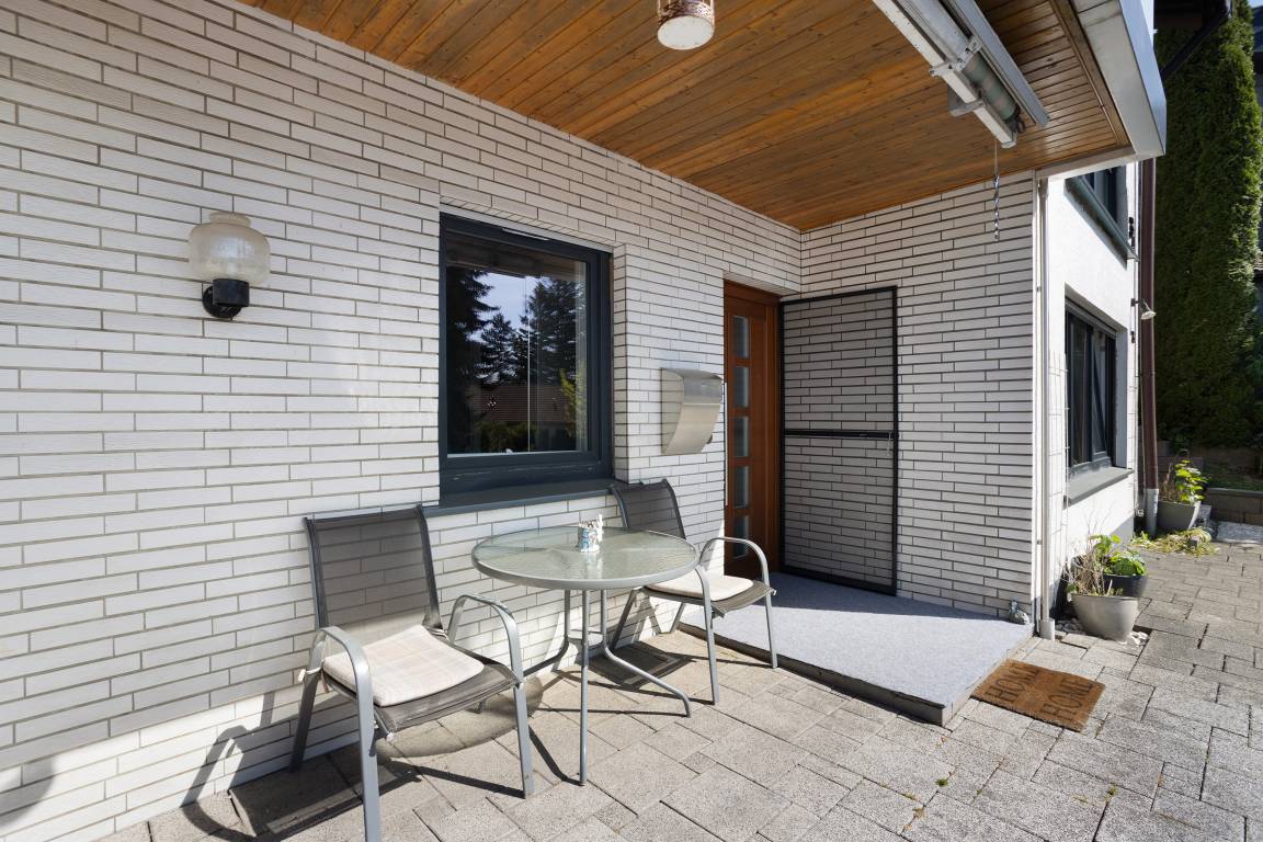 65 M² Ferienwohnung ∙ 2 Schlafzimmer ∙ 4 Gäste - Bergneustadt