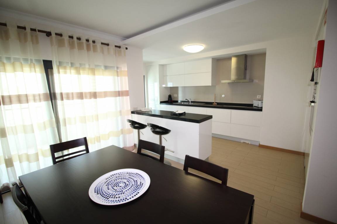 108 M² Ferienwohnung ∙ 2 Schlafzimmer ∙ 6 Gäste - Ferragudo