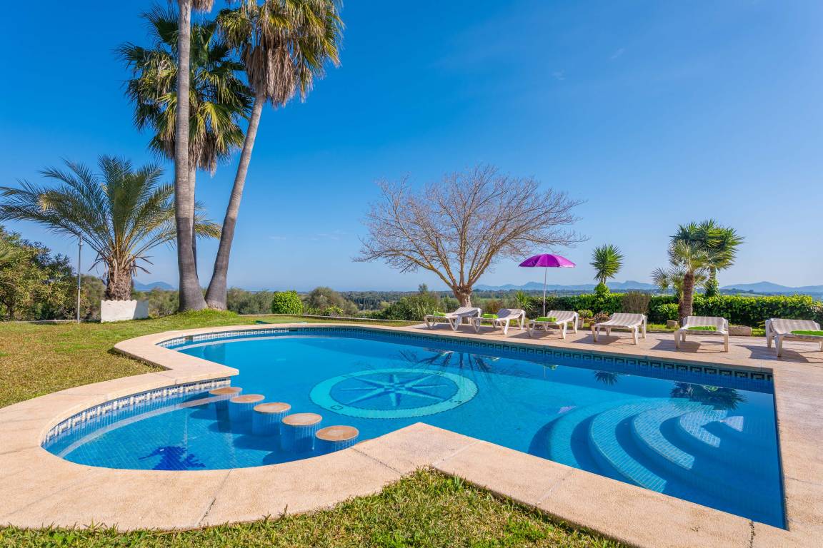 274 M² Villa ∙ 5 Slaapkamers ∙ 8 Gasten - Muro