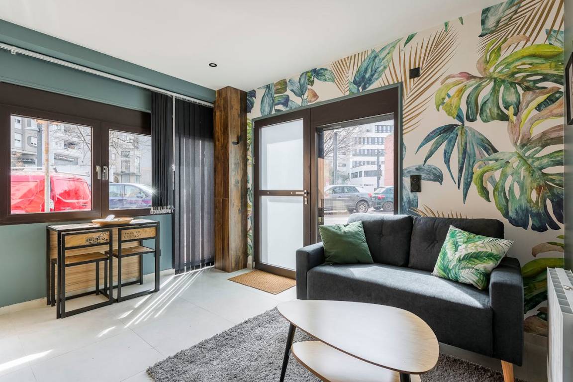 30 M² Appartement ∙ 1 Chambre ∙ 2 Personnes - Villeurbanne