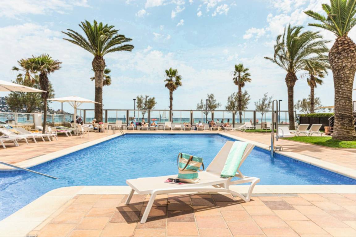27 M² Chambre D’hôtes ∙ 3 Personnes - Empuriabrava