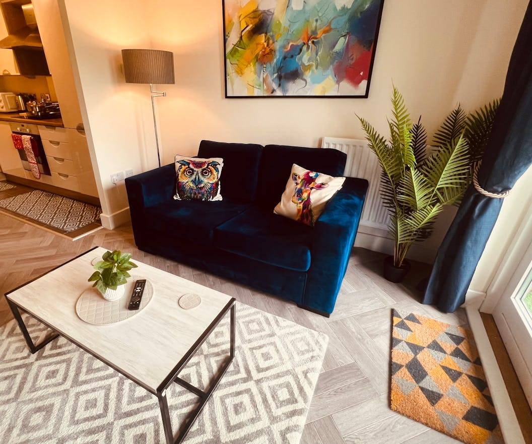 100 M² Apartment ∙ 1 Bedroom ∙ 4 Guests - Aston University Main Building