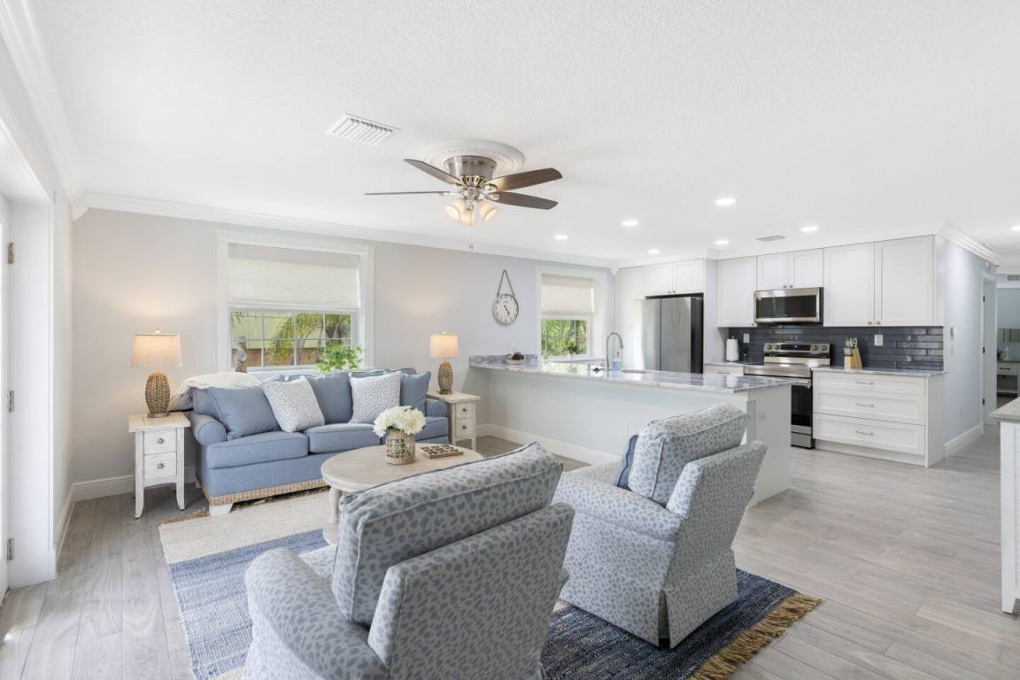 93 M² Huoneisto ∙ 2 Makuuhuonetta ∙ 6 Vierasta - Sebastian, FL
