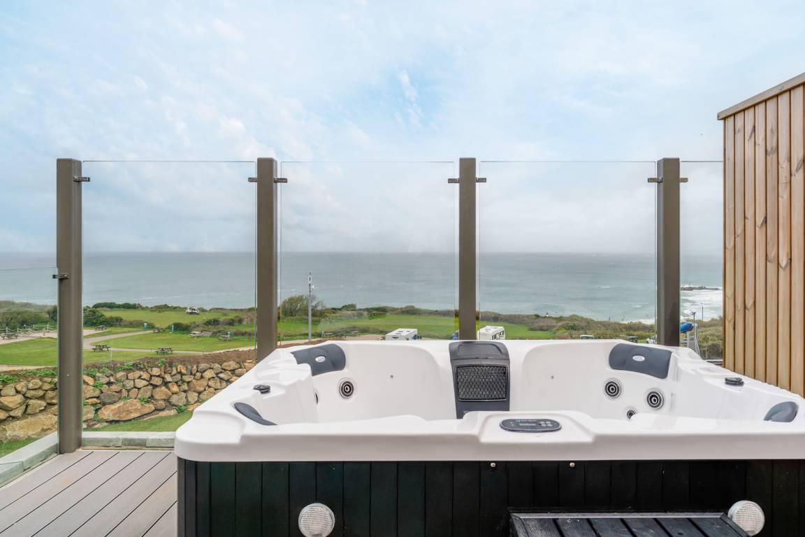 Cottage ∙ 2 Bedrooms ∙ 4 Guests - St Ives