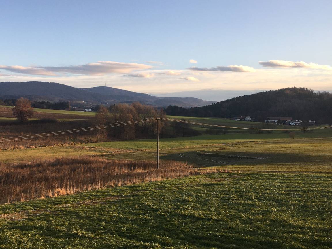 100 M² Apartment ∙ 4 Bedrooms ∙ 5 Guests - Osterhofen