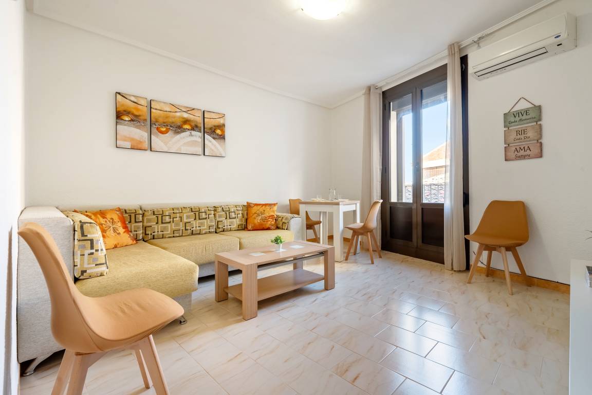 70 M² Apartamento ∙ 2 Habitaciones ∙ 4 Huéspedes - Caspe