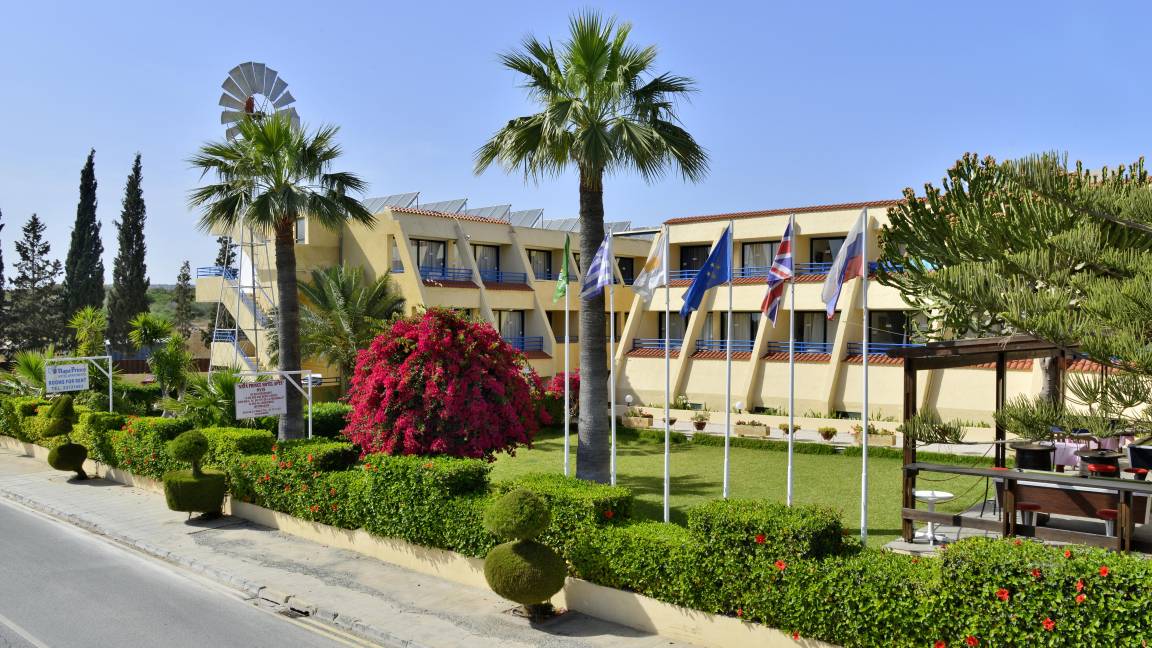 36 M² Apartment ∙ 1 Bedroom ∙ 4 Guests - Nissi Beach