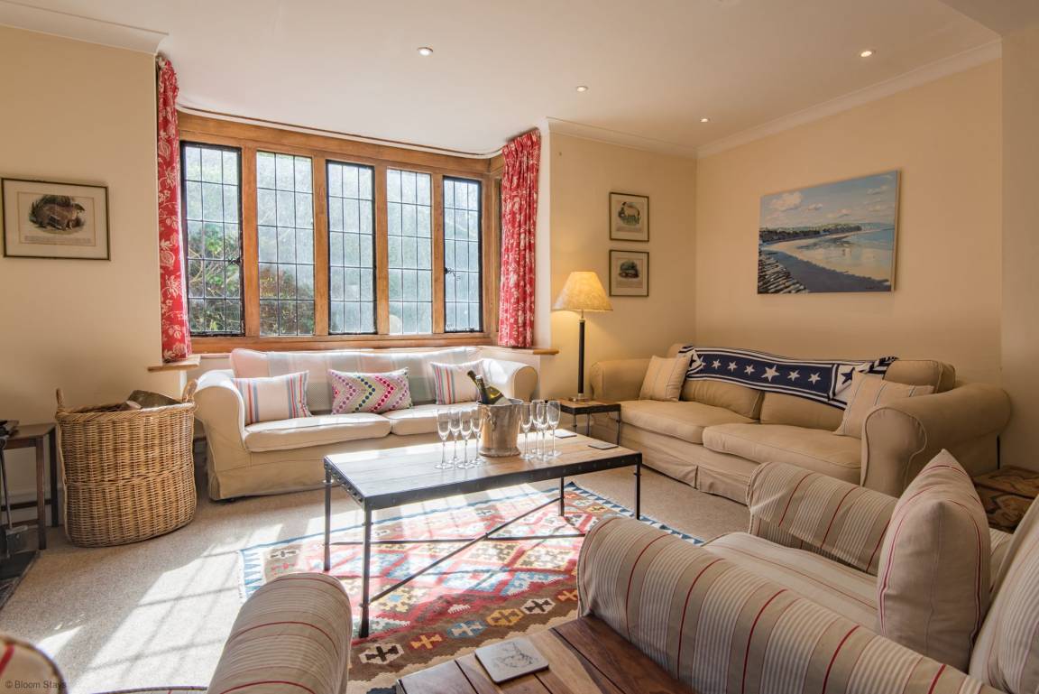 Cottage ∙ 5 Bedrooms ∙ 12 Guests - Kent