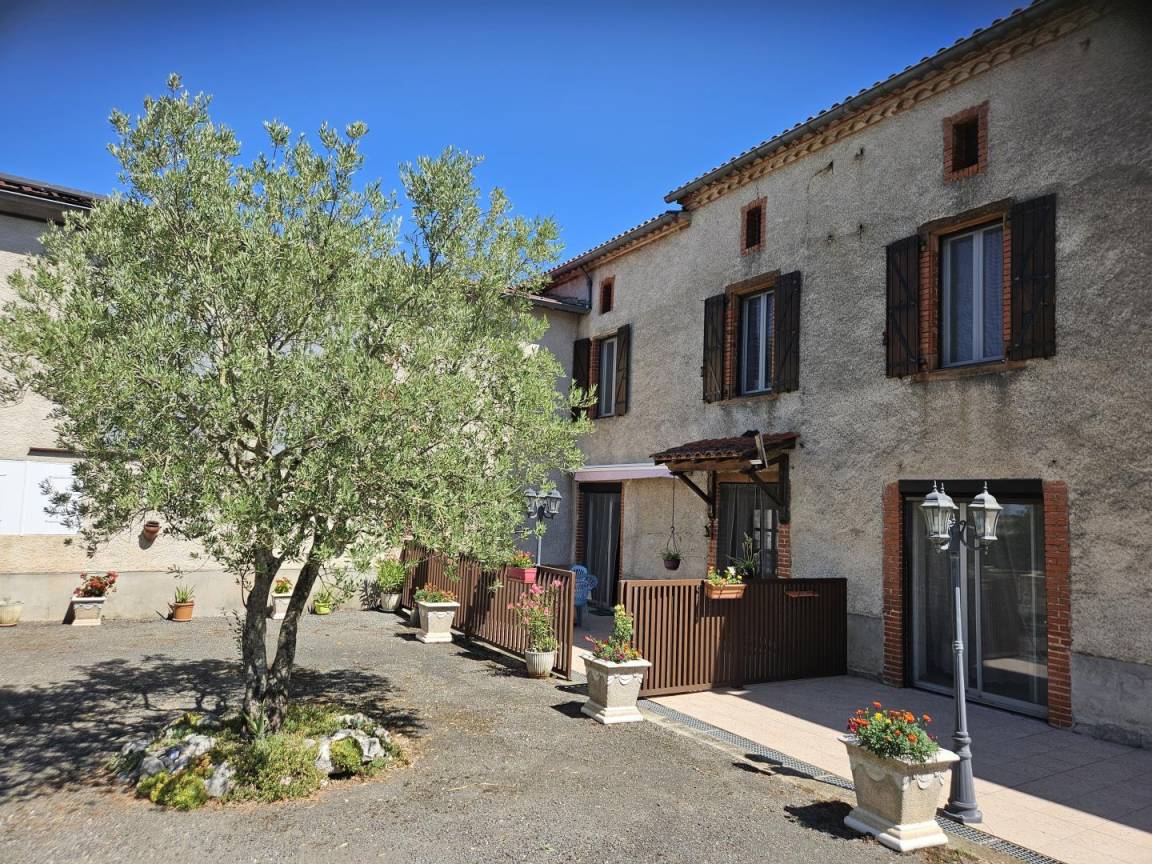 72 M² Gîte ∙ 2 Chambres ∙ 5 Personnes - Albi