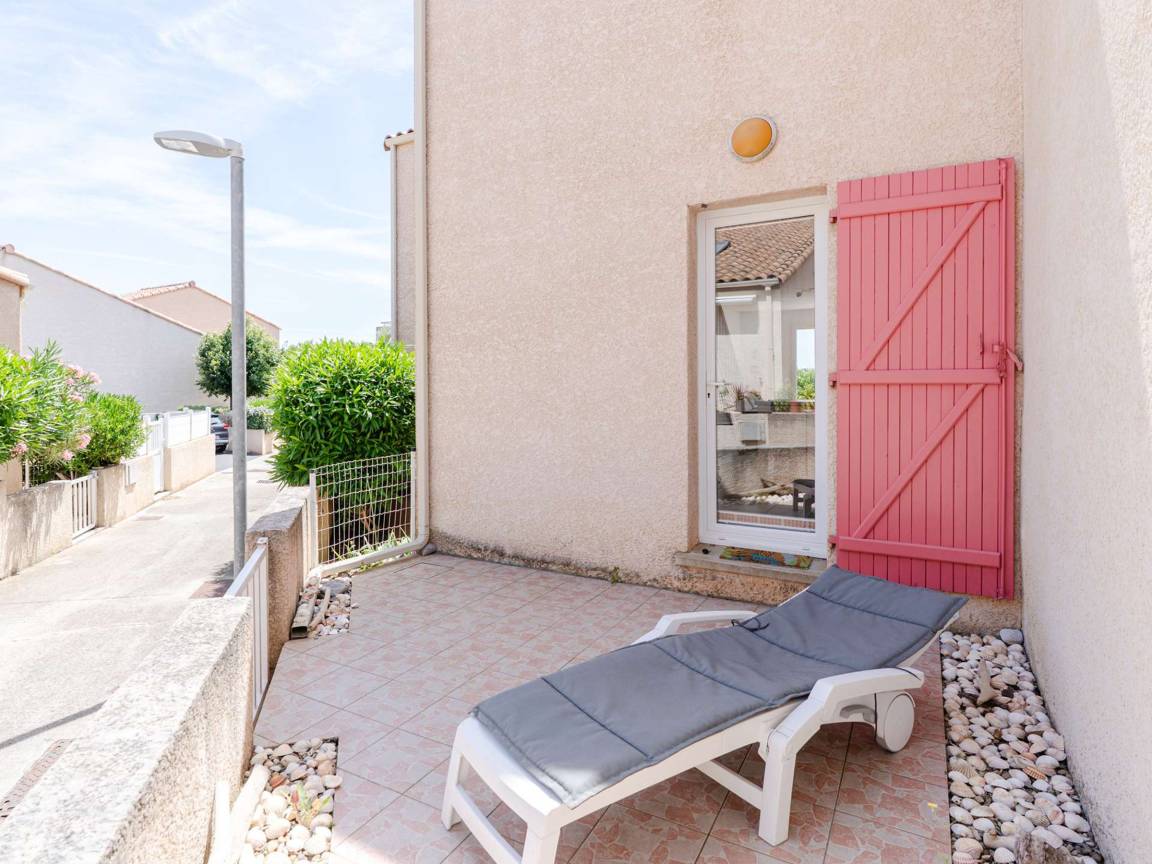 52 M² Villa ∙ 2 Bedrooms ∙ 4 Guests - Fleury