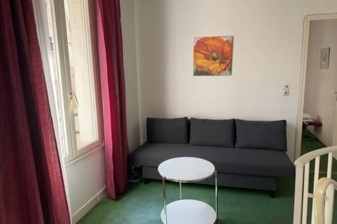 30 M² Talo ∙ 1 Makuuhuone ∙ 4 Vierasta - Yerres