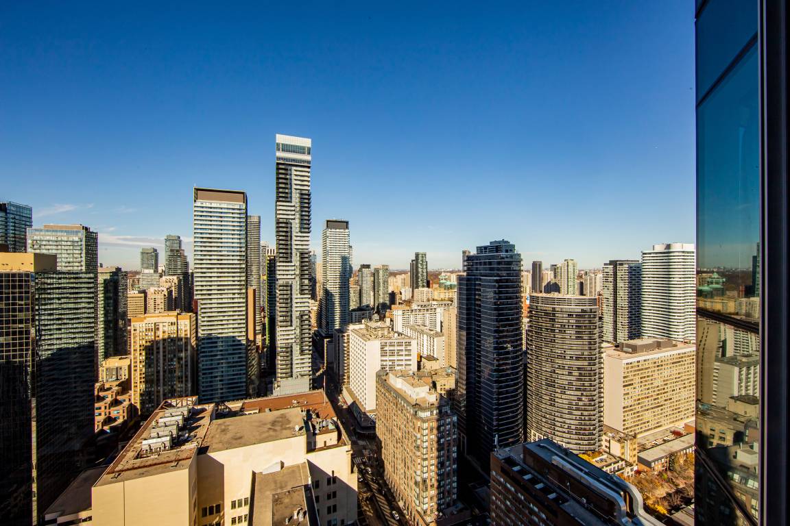 71 M² Apartment ∙ 3 Bedrooms ∙ 6 Guests - Mississauga
