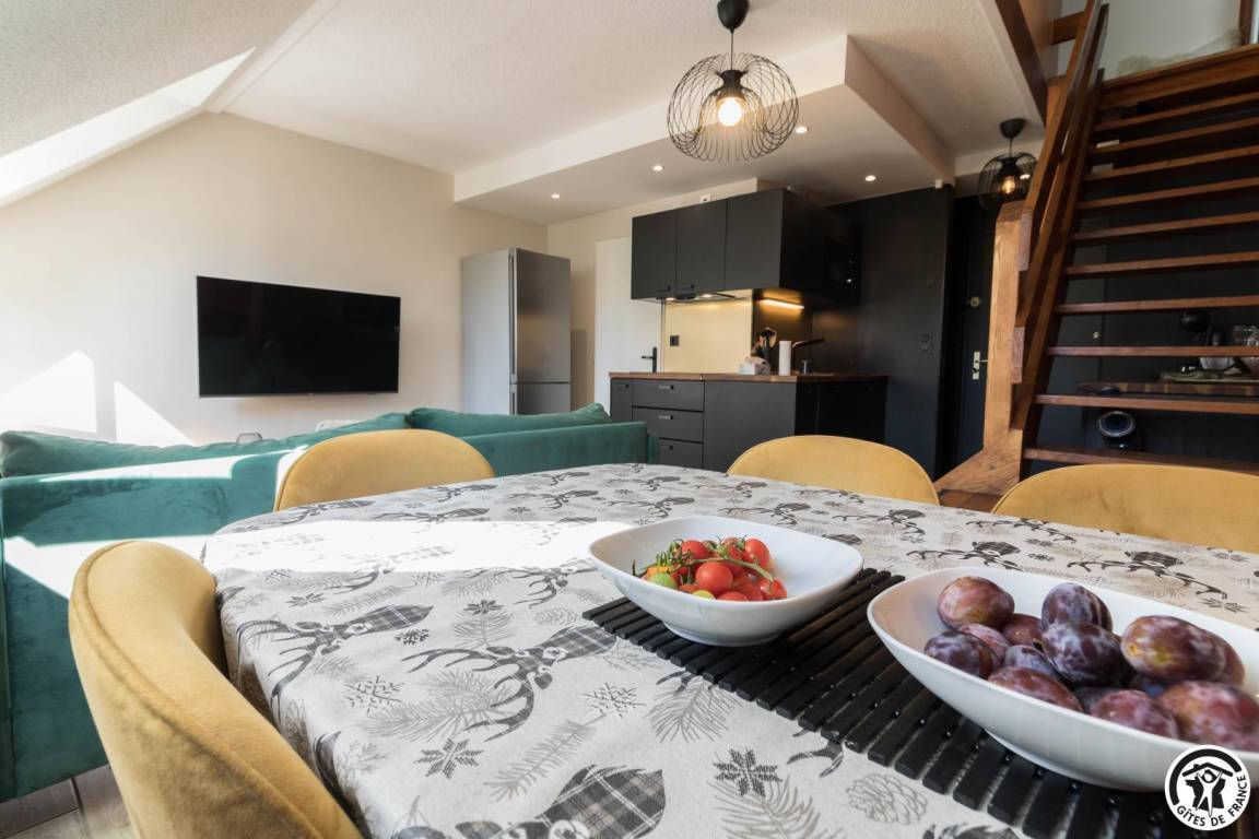 44 M² Gîte ∙ 2 Bedrooms ∙ 4 Guests - Bagnères-de-Luchon