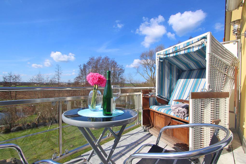 75 M² Ferienwohnung ∙ 3 Schlafzimmer ∙ 6 Gäste - Boltenhagen