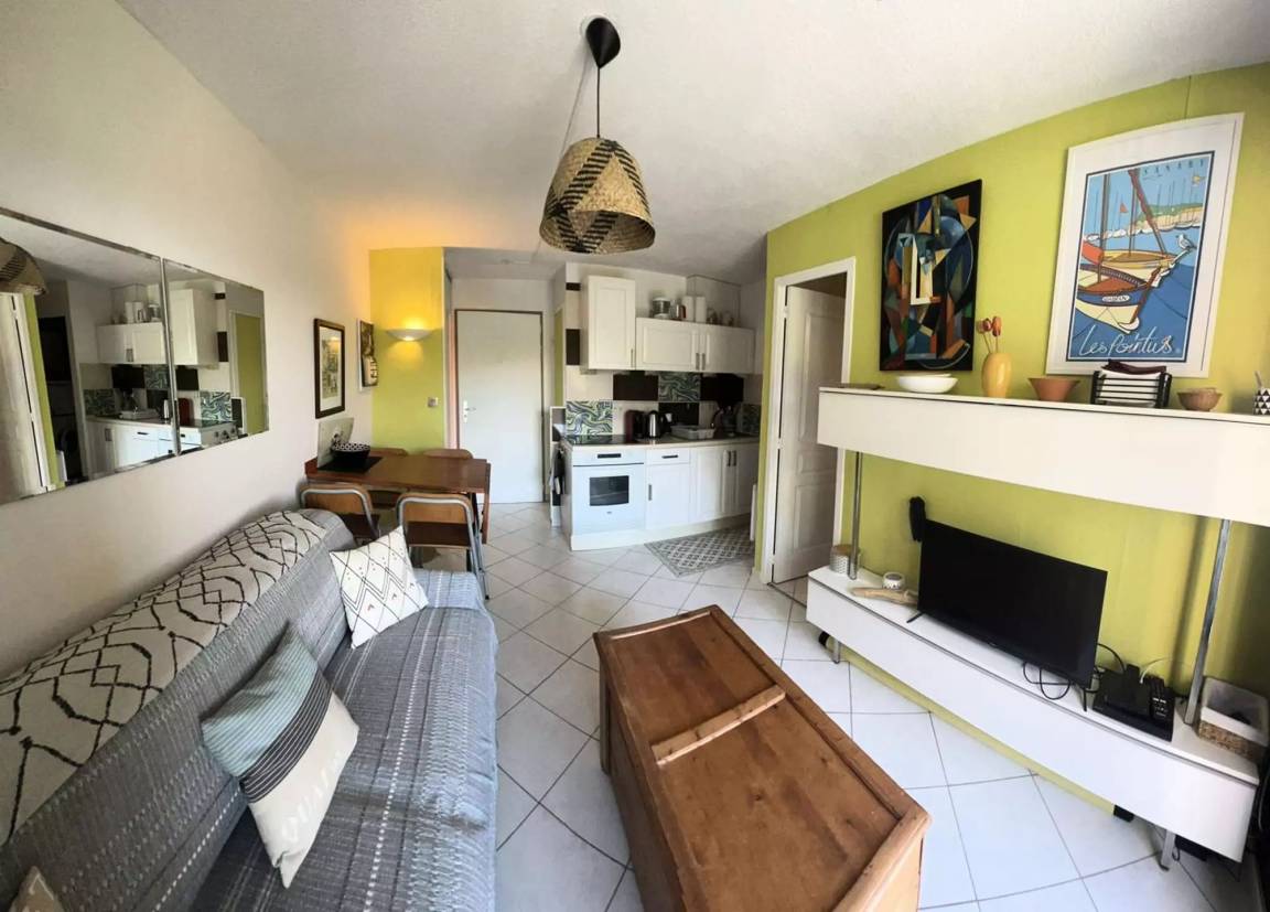 27 M² Apartament ∙ 1 Sypialnia ∙ 4 Gości - Bandol