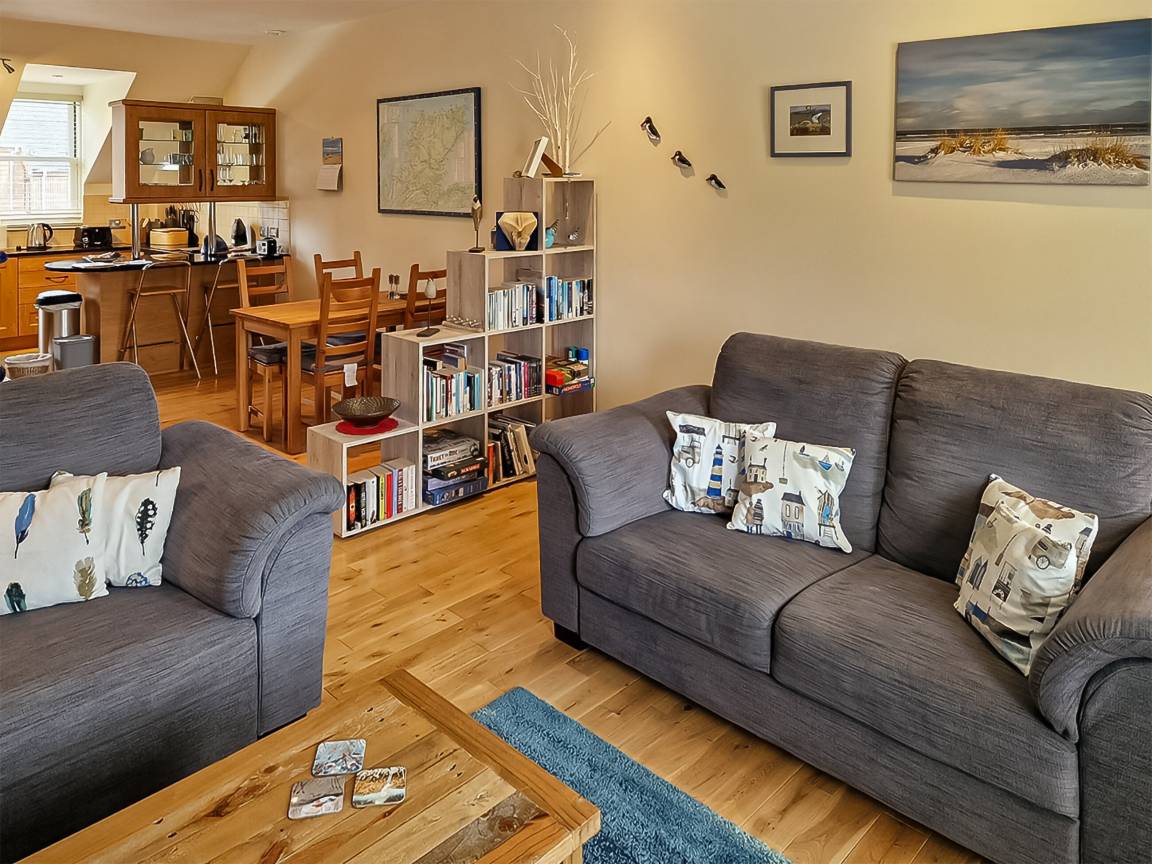 Cottage ∙ 2 Bedrooms ∙ 4 Guests - Dornoch