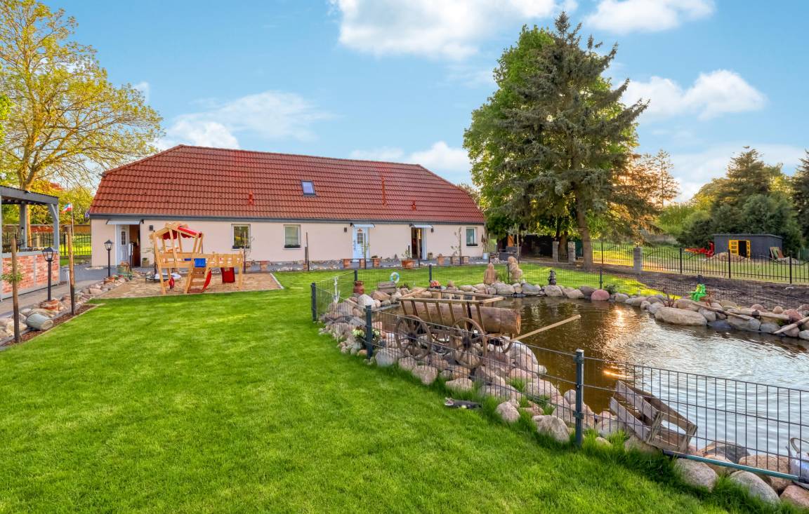 86 M² Ferienwohnung ∙ 2 Schlafzimmer ∙ 4 Gäste - Anklam