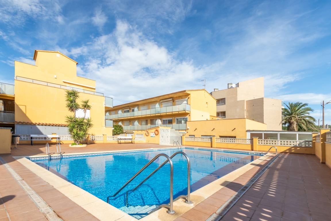 80 M² Apartment ∙ 3 Bedrooms ∙ 6 Guests - L'Estartit