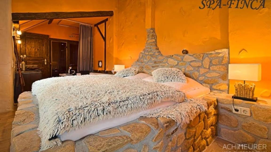 70 M² House ∙ 4 Guests - Saxony