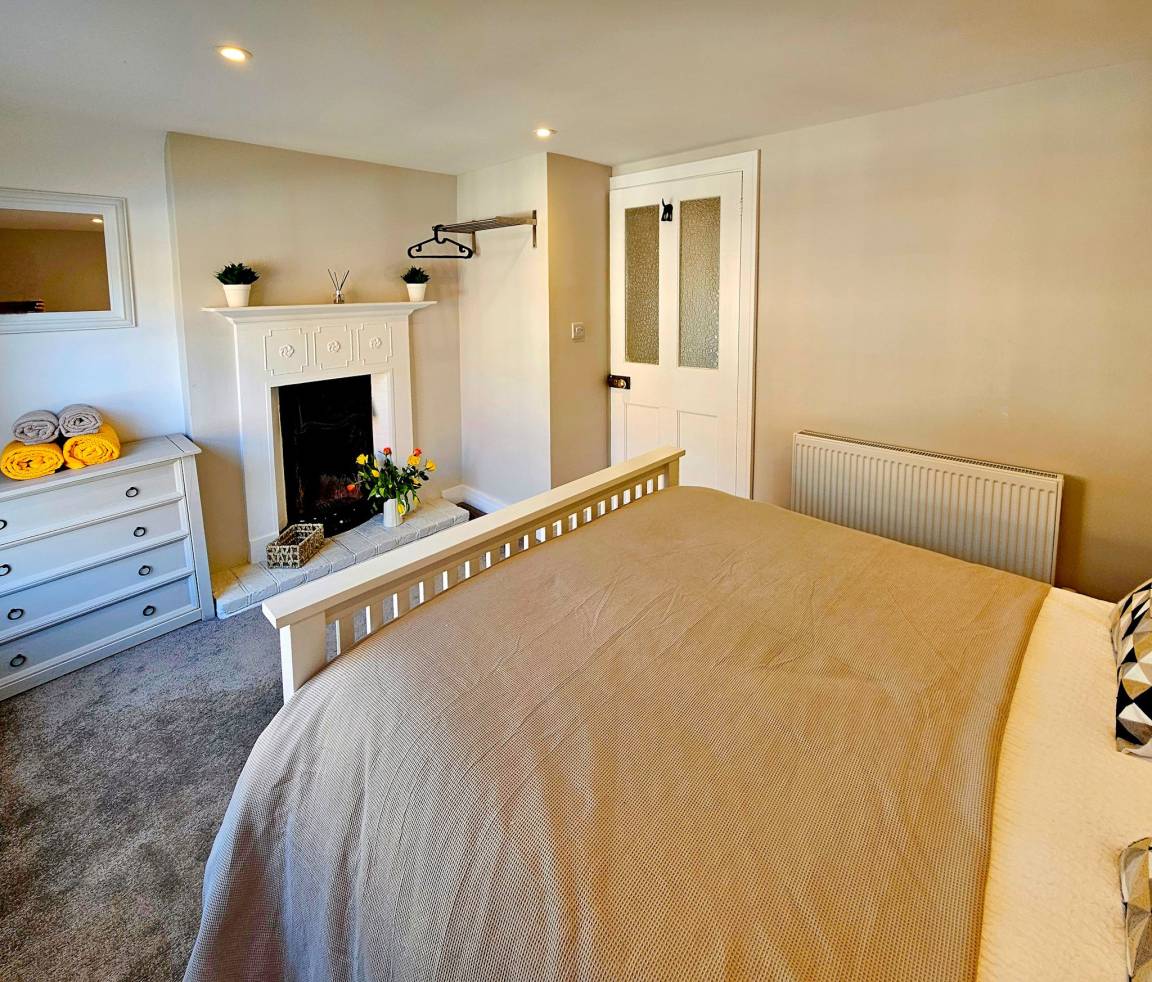 Cottage ∙ 2 Bedrooms ∙ 4 Guests - Sussex