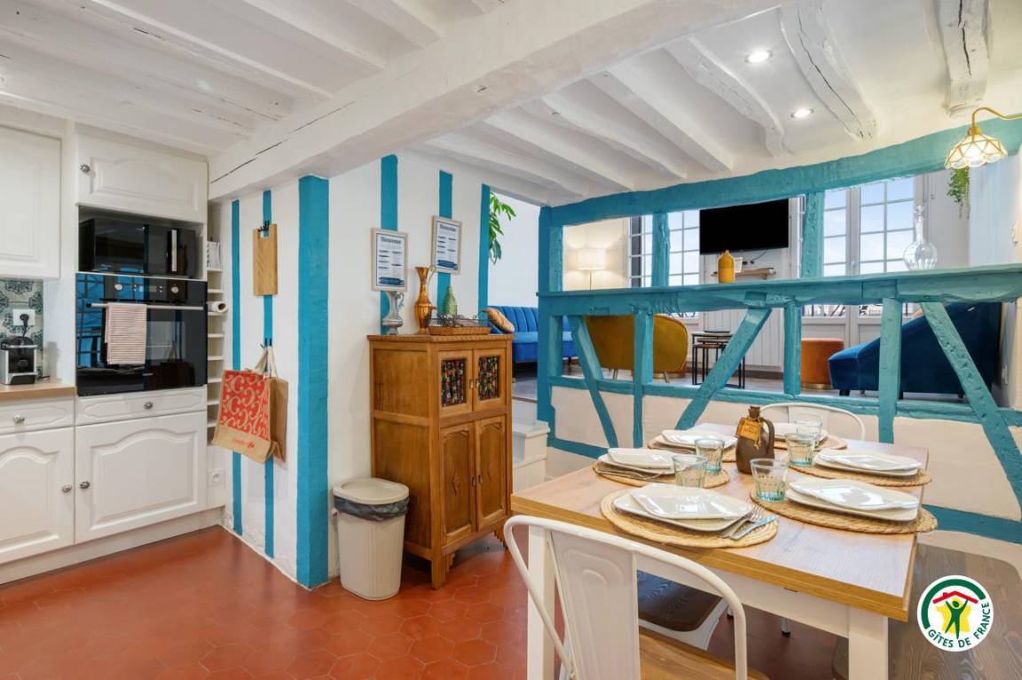 Gîte ∙ 4 Chambres ∙ 8 Personnes - Rouen