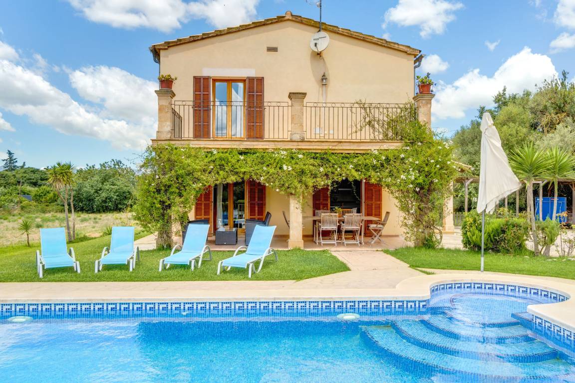 228 M² Ferienhaus ∙ 4 Schlafzimmer ∙ 8 Gäste - Inca