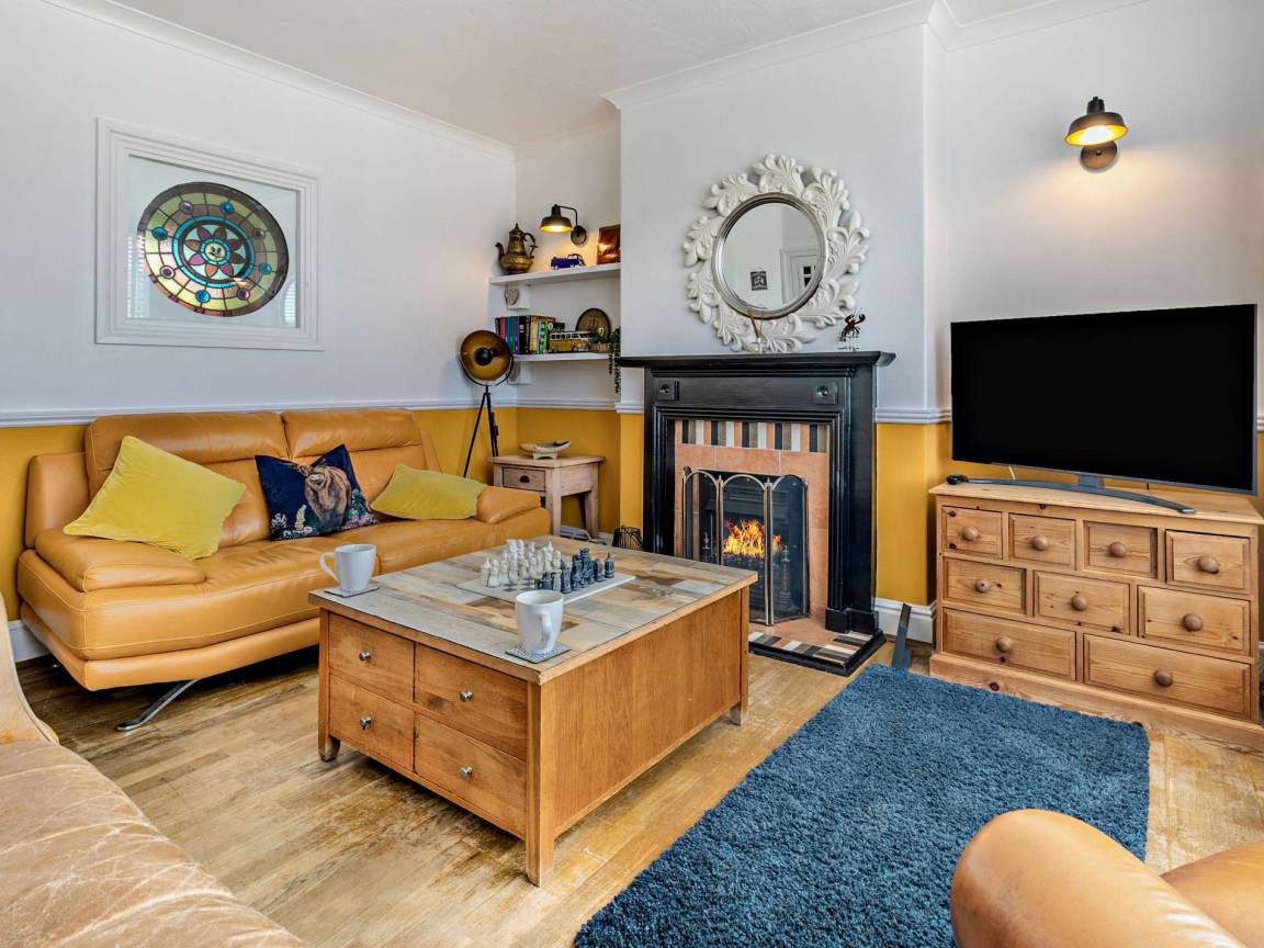 Cottage ∙ 4 Bedrooms ∙ 8 Guests - Fistral Beach