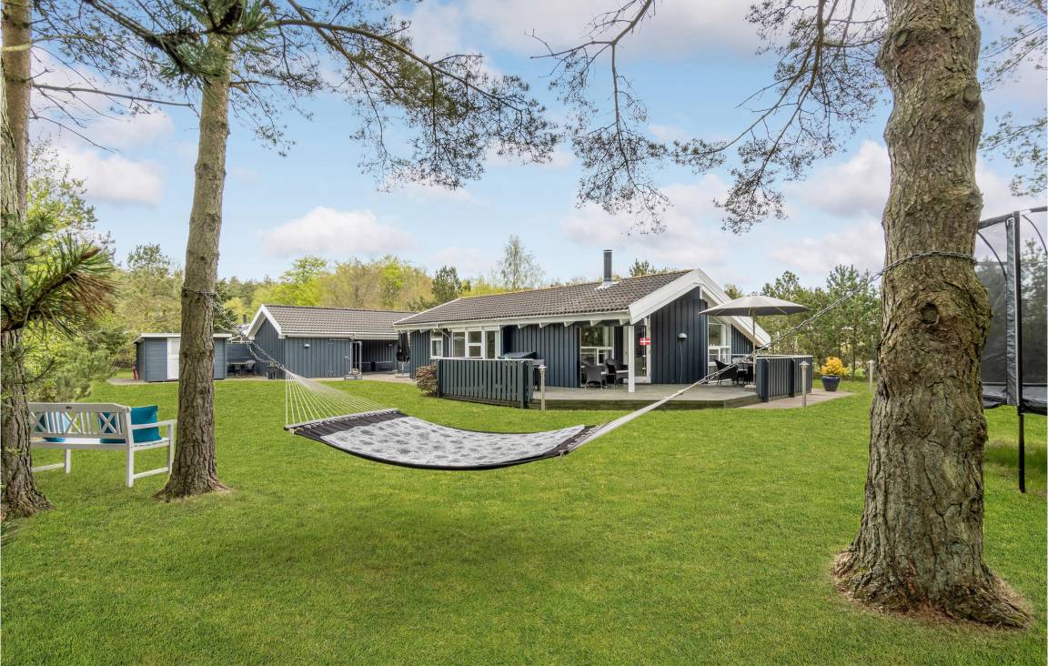78 M² Ferienhaus ∙ 3 Schlafzimmer ∙ 6 Gäste - Hou