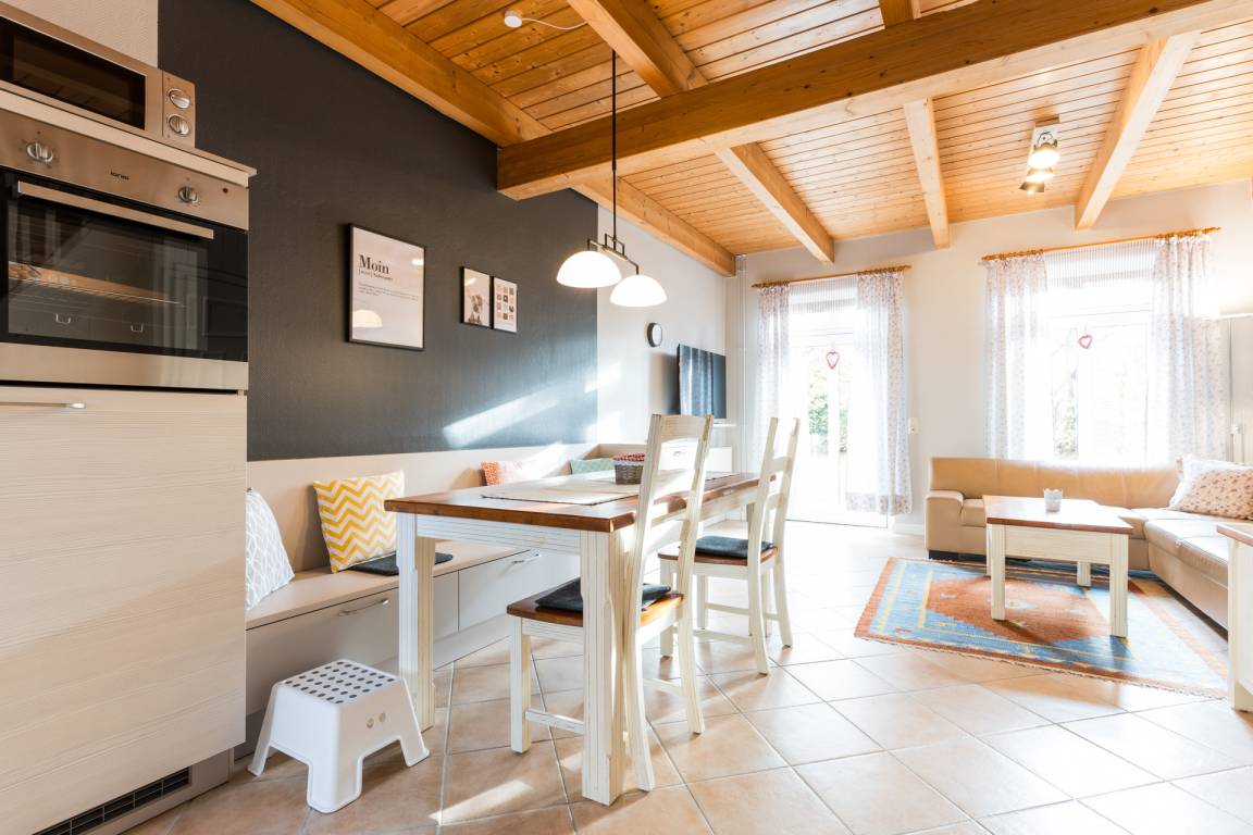 70 M² Ferienhaus ∙ 2 Schlafzimmer ∙ 4 Gäste - Fehmarn