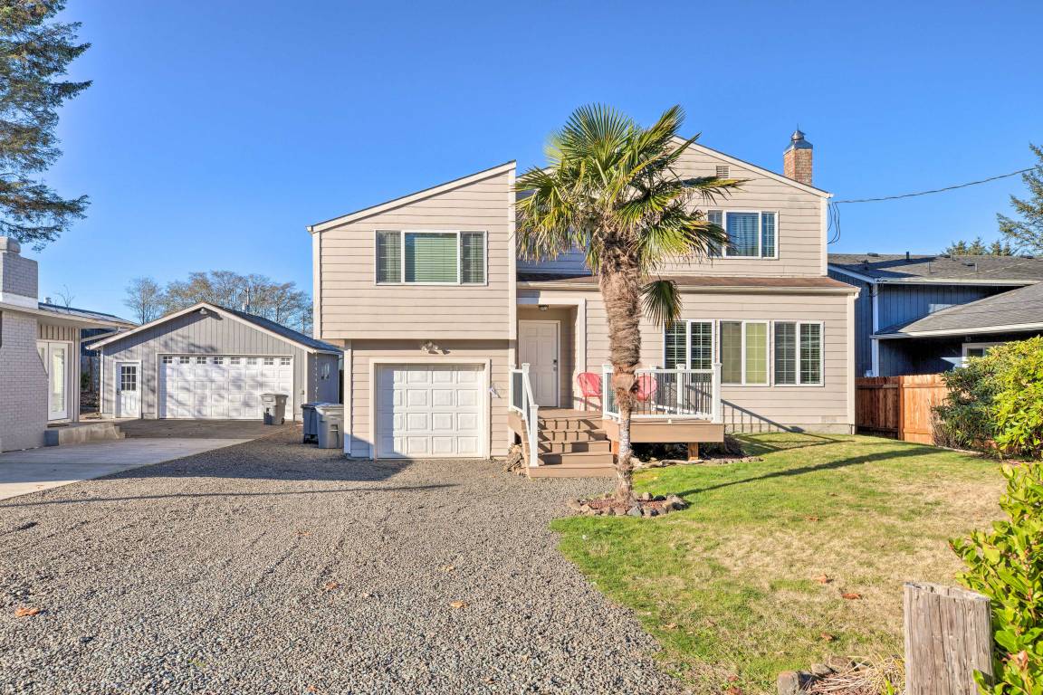 195 M² House ∙ 4 Bedrooms ∙ 12 Guests - Rockaway Beach, OR