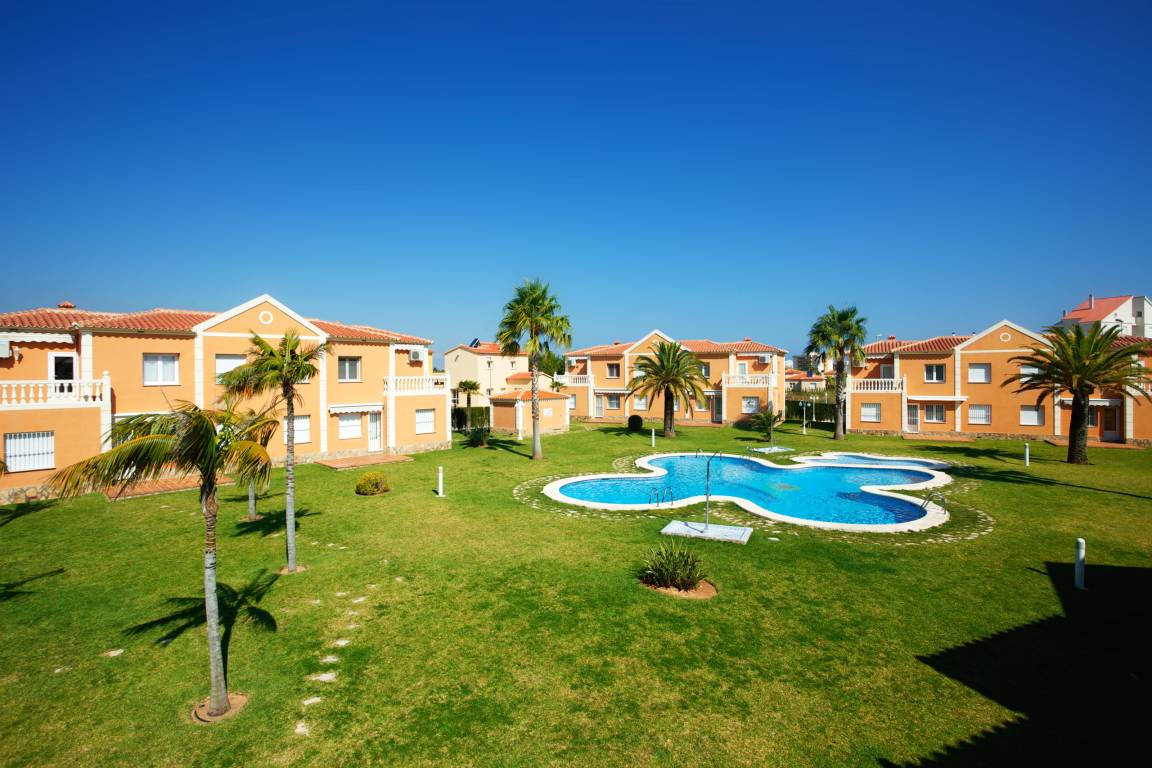 75 M² Apartamento ∙ 3 Habitaciones ∙ 6 Huéspedes - Oliva