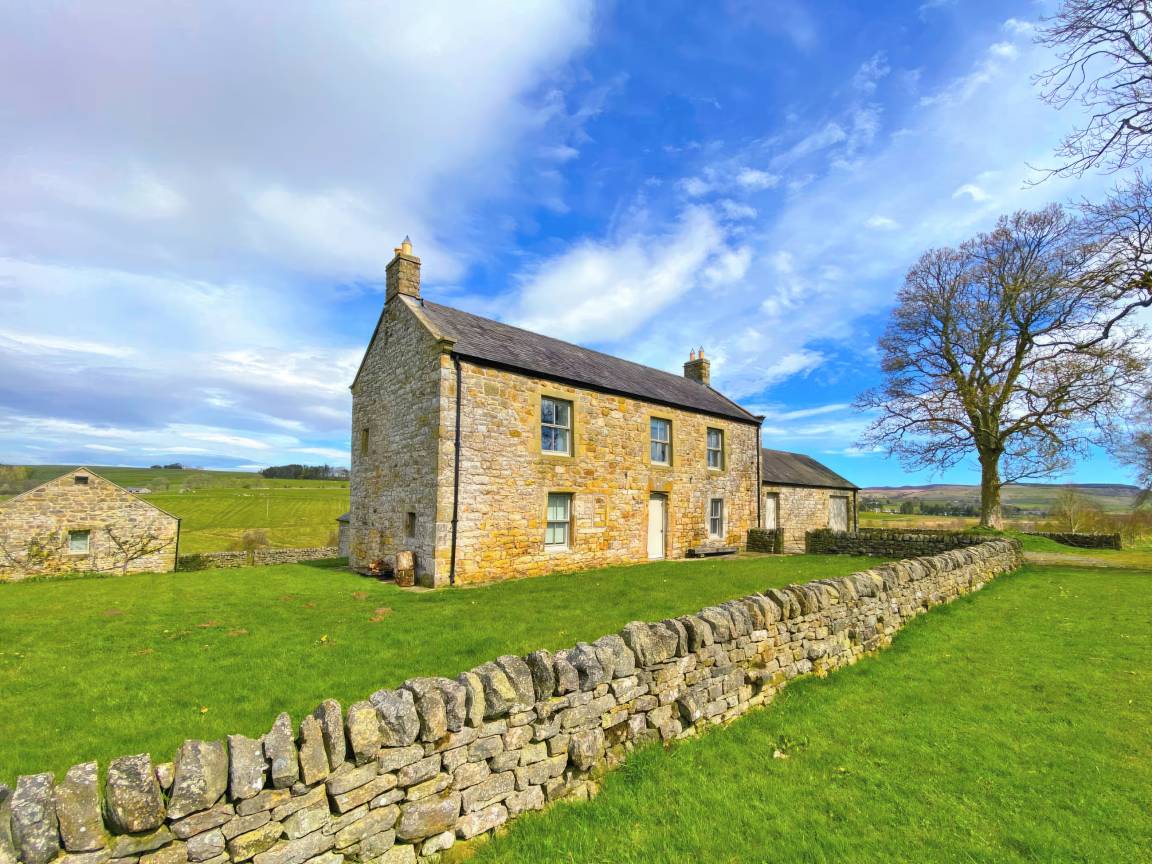 Cottage ∙ 3 Bedrooms ∙ 6 Guests - Otterburn