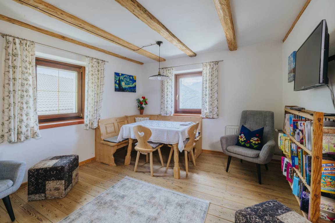 85 M² Appartement ∙ 1 Slaapkamer ∙ 4 Gasten - Brixen