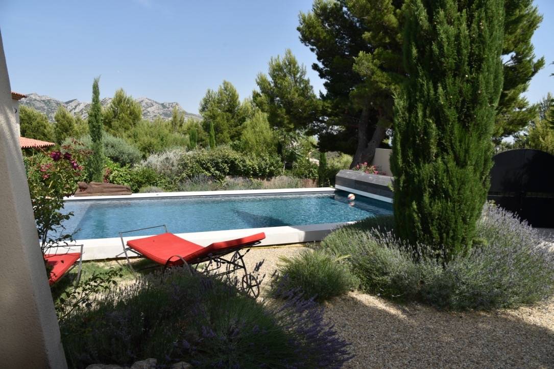 200 M² Pension ∙ 4 Bedrooms ∙ 8 Guests - Les Baux-de-Provence