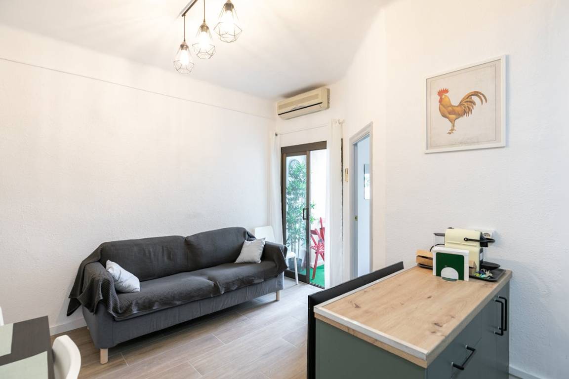 50 M² Apartamento ∙ 3 Habitaciones ∙ 3 Huéspedes - Barberà del Vallès