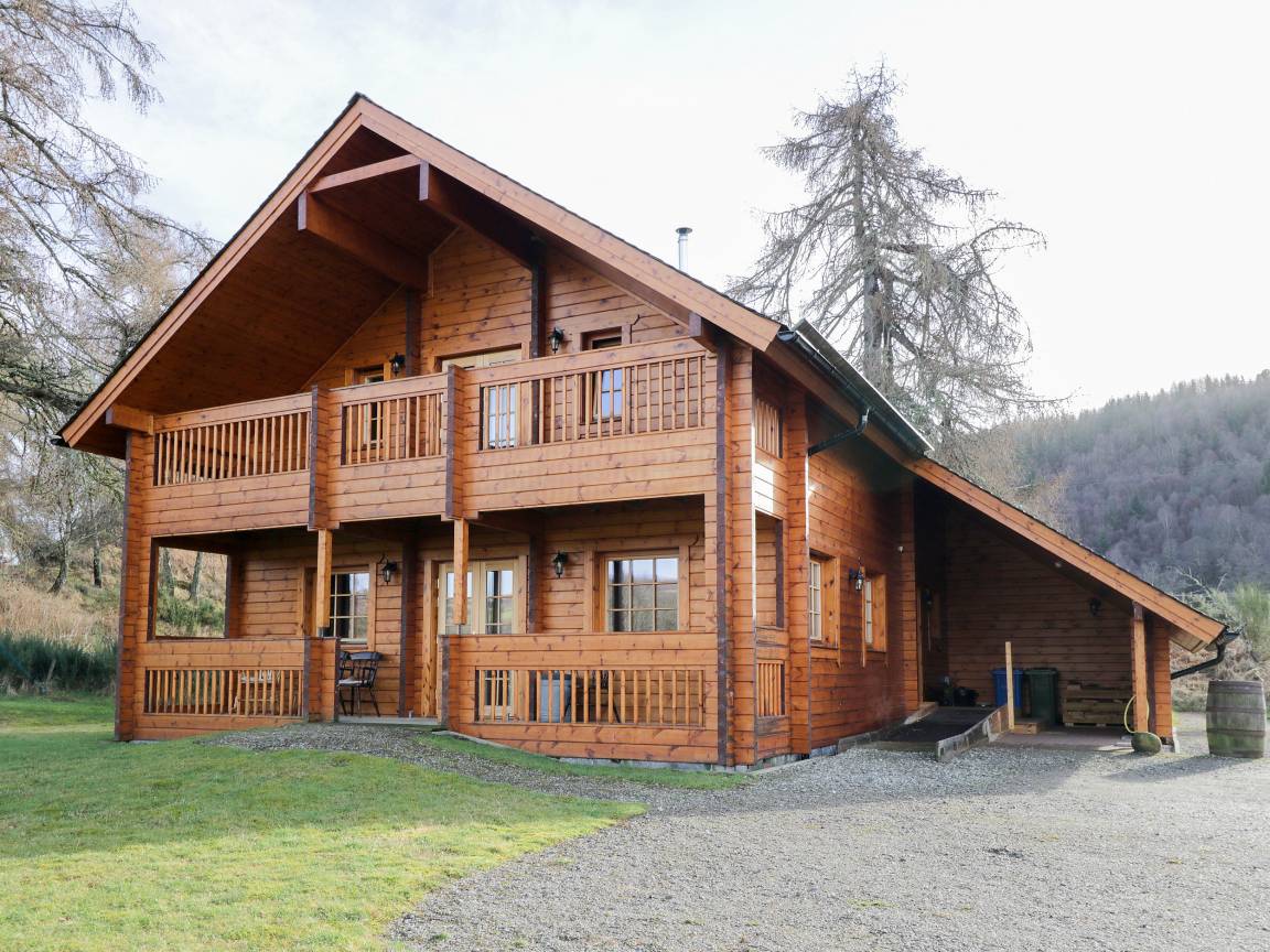 Cottage ∙ 3 Bedrooms ∙ 6 Guests - Loch Ness