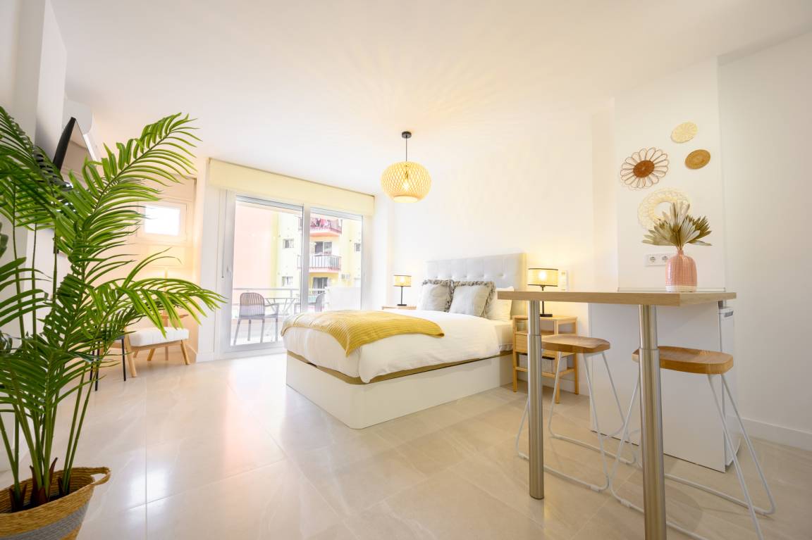 35 M² Apartamento ∙ 1 Habitación ∙ 2 Huéspedes - Fuengirola
