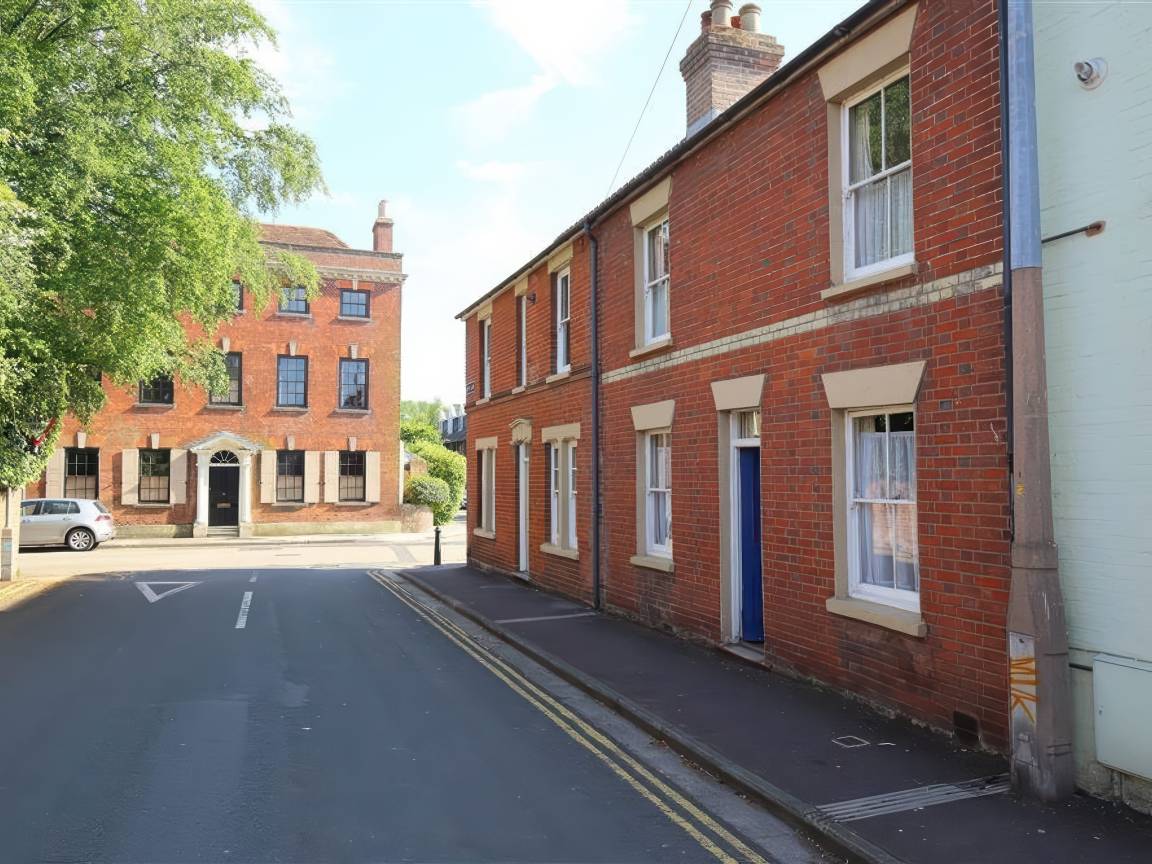 Cottage ∙ 2 Bedrooms ∙ 3 Guests - Salisbury