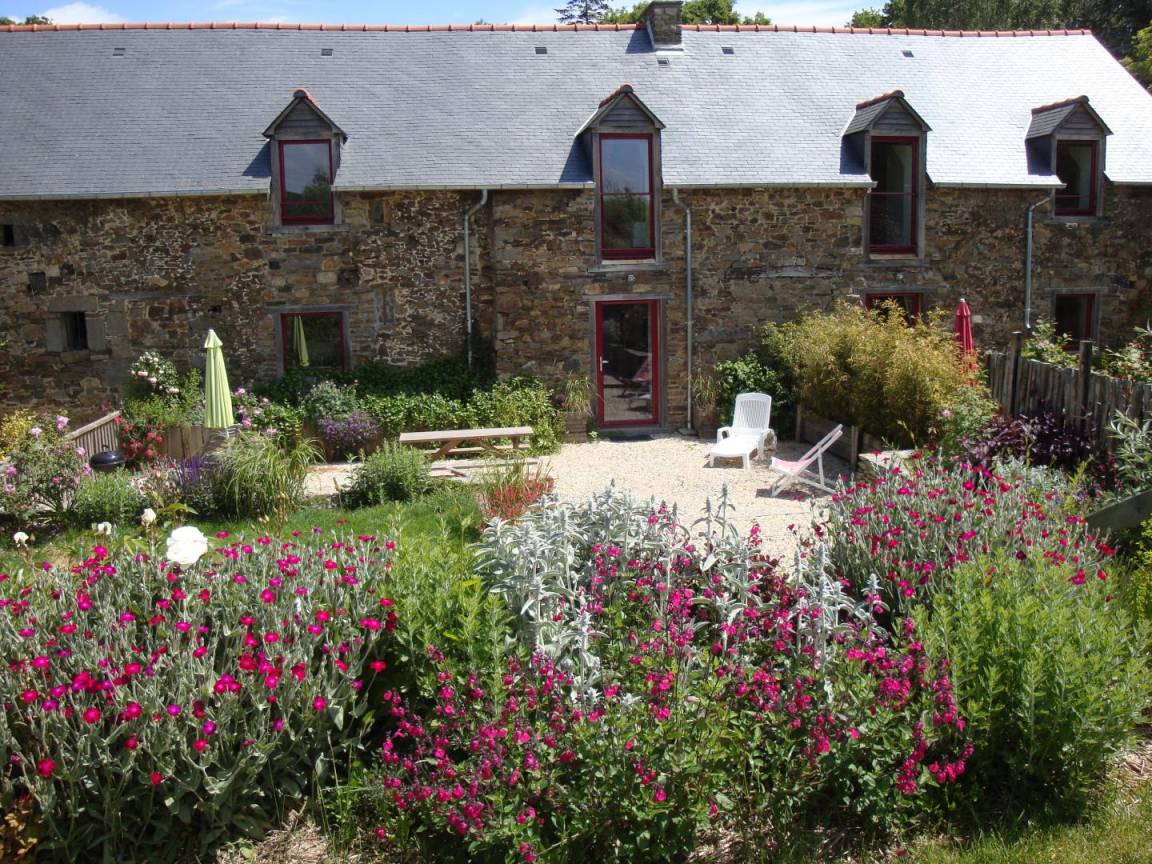 80 M² Gîte ∙ 2 Chambres ∙ 5 Personnes - Saint-Jouan-des-Guérets