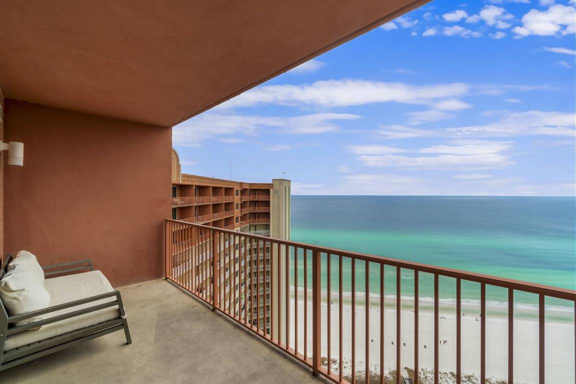 108 M² Apartment ∙ 2 Bedrooms ∙ 8 Guests - Panama City Beach, FL