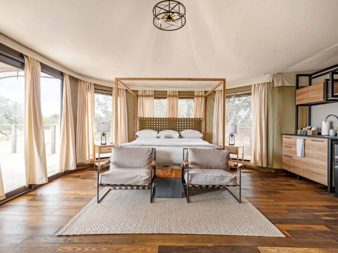 Camping ∙ 1 Bedroom ∙ 2 Guests - Texas