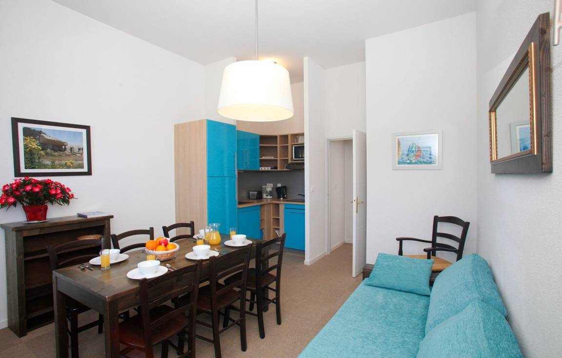 58 M² Hôtel ∙ 2 Chambres ∙ 6 Personnes - Étel