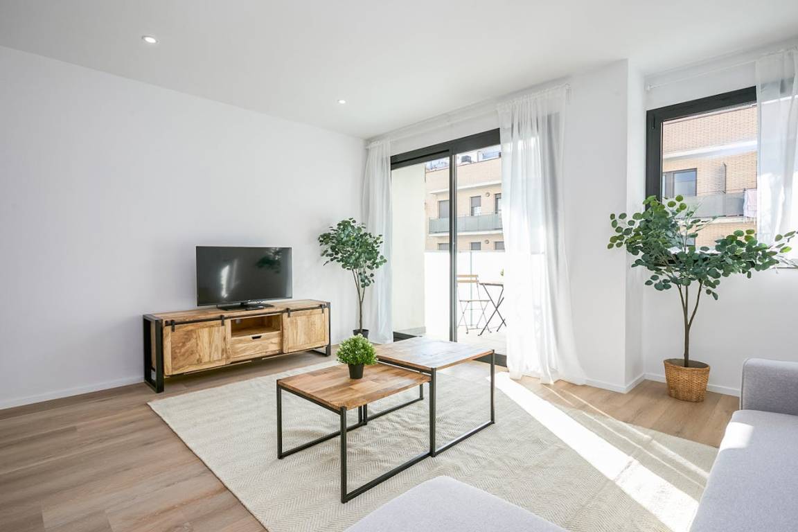72 M² Apartment ∙ 3 Bedrooms ∙ 4 Guests - L'Hospitalet de Llobregat