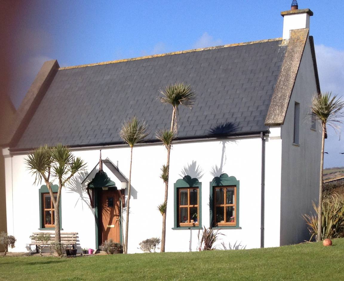 140 M² House ∙ 4 Bedrooms ∙ 8 Guests - Bandon