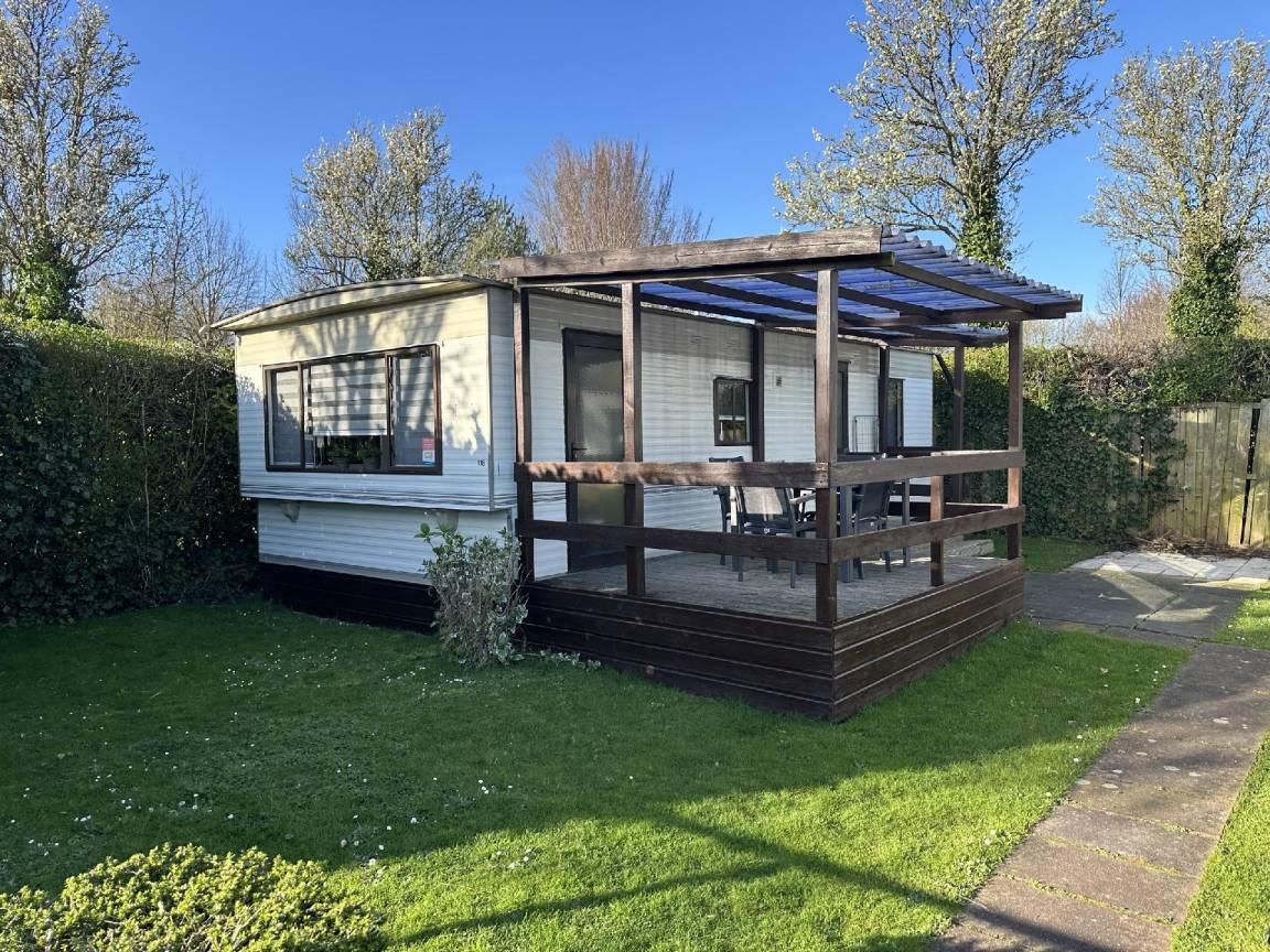 35 M² Ferienhaus ∙ 2 Schlafzimmer ∙ 4 Gäste - Kamperland