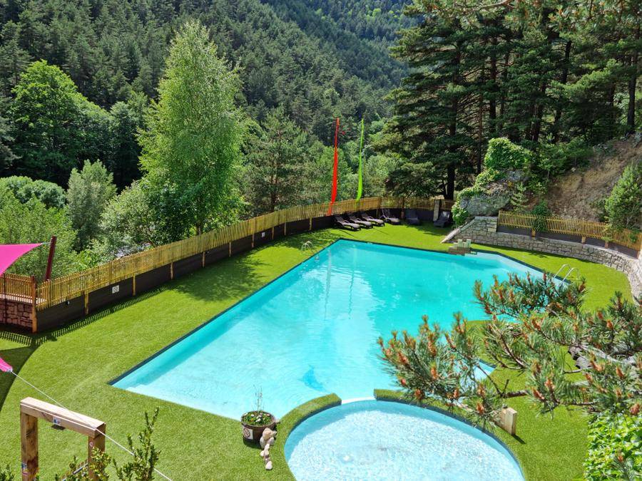 35 M² Mobil-home ∙ 3 Chambres ∙ 6 Personnes - Lozère