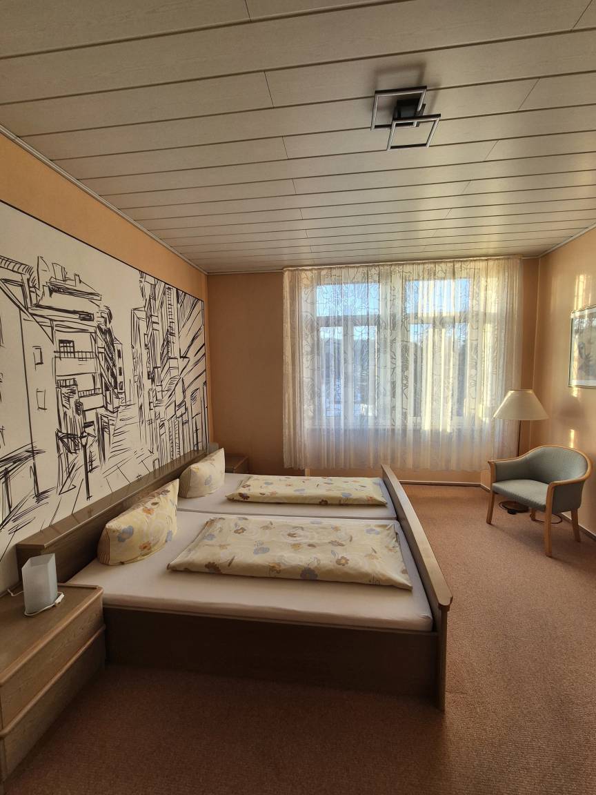 42 M² Ferienwohnung ∙ 1 Schlafzimmer ∙ 2 Gäste - Bad Kissingen