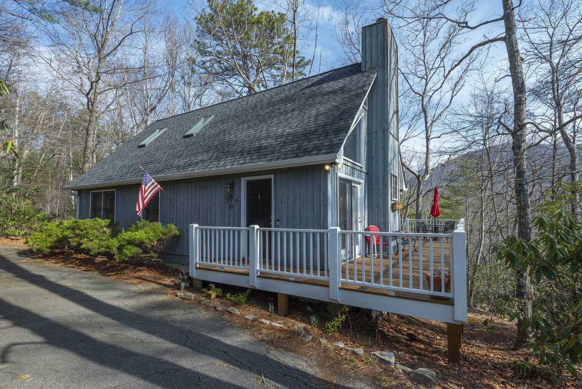 112 M² House ∙ 2 Bedrooms ∙ 4 Guests - Black Mountain, NC